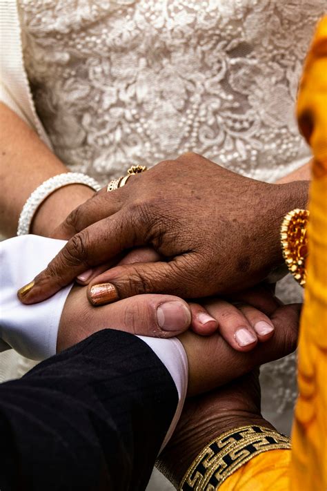 Middle Aged Marriage Endure Or Divorce Theres Actually A Third