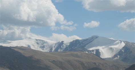 Expeditions Мөнххайрханы нуруу