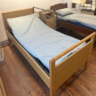 适老化居家养老床养护老人床敬老院实木电动单双手摇养老院床起背 阿里巴巴