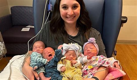 Pregnancy Week By Week Quadruplets Pregnant With Quadruplets Kc