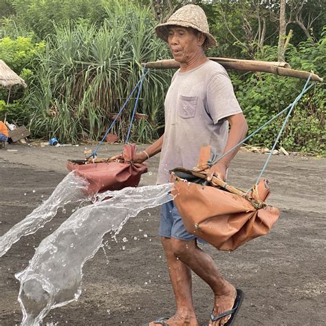 🧂 Making Authentic Bali Sea Salt🧂 The Wright Getaway