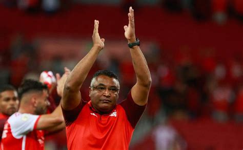 André Hernan Confirma Chegada De Volante De Rival Ao Internacional De