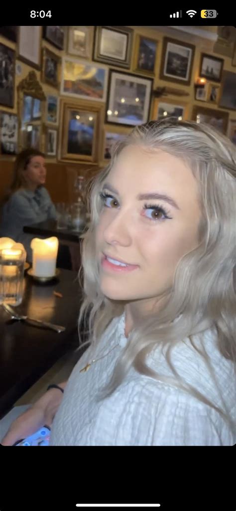 John Is Acting Like An Obsessed Fan Also Ali This Makeup Aint It Sis R