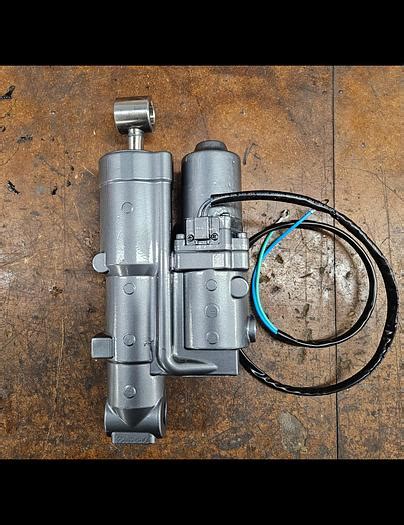 Refurbished Yamaha 6d8 43800 12 8d Power Trim And Tilt Assembly For Sale In Harrisburg Pennsylvania