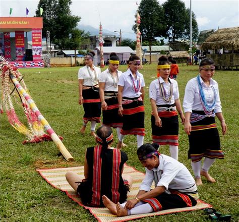 Quảng Nam Xà cạp làm nên vẻ đẹp nữ tính của phụ nữ Bhnoong Cổng Thông Tin Hội Liên hiệp Phụ