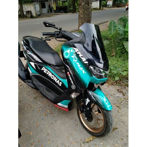 Jual 49 DECAL NMAX NEW STIKER FULL BLOK NMAX 2020 PETRONAS LIVERY