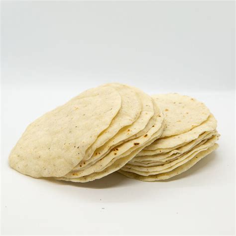 Tortillas de maíz blanco, hechas a mano. 6 pzs. – canasta raíz