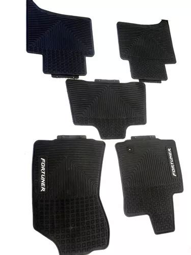 Moquetas Caucho Para Toyota Fortuner Sobreruedas Cuotas Sin Inter S