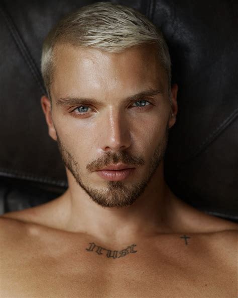 Jonathan Jenvrin Amck Dance