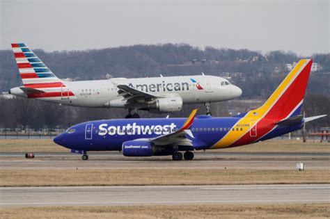 Us Airlines Cancel Over 1300 Flights After Winter Storm Ajotcom