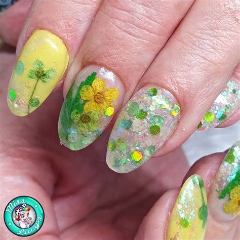 31 Gorgeous Spring Acrylic Nails Kiwi And Plums
