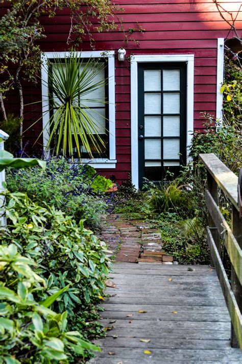 Finding The Filbert Steps