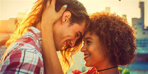 Why Do People Kiss Science Explains Why We Like Kissing Yourtango