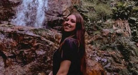 Mulher Morre Ao Escorregar E Cair De Cachoeira De Mais De 50 Metros