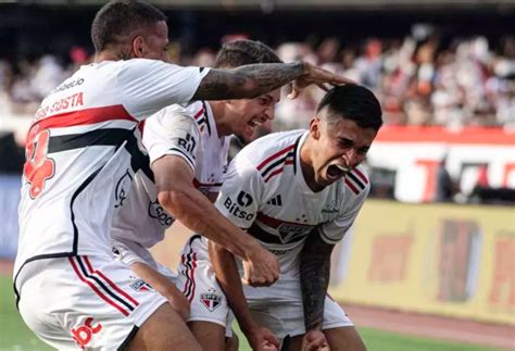 São Paulo Domina Flamengo E é Campeão Da Copa Do Brasil Pela 1ª Vez