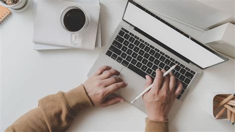 Four Day Workweek Firms In Uk Make The Move Permanent After Worlds