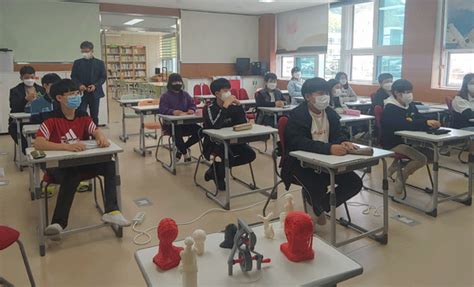 거제타임라인 모바일 사이트 거제메이커센터 하청중학교에서 첫 출발