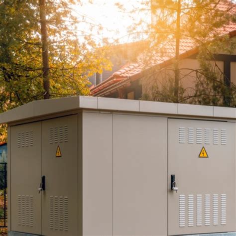 Understanding The Green Electrical Transformer Box In Your Yard Stay Safe Around Neighborhood