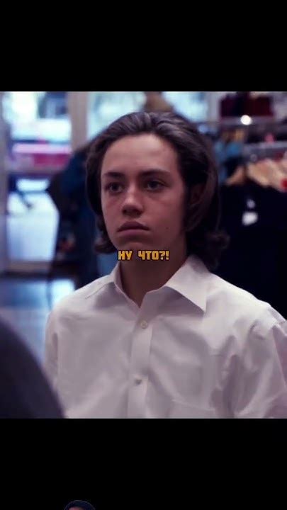 Отец пытается защитить свою дочь😎 фильм сериал кино Youtube