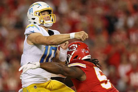 2 Bold Predictions For Chiefs Vs Chargers