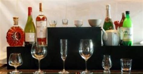 Eu 술 열량표시 추진 비만인구 쑥↑ 맥주 Vs 막걸리 Vs 와인 330㎖당 칼로리는