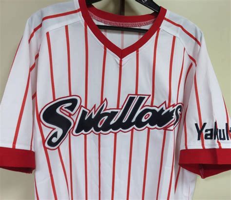 白赤f新品 東京ヤクルトスワローズ1978復刻ユニフォーム激渋プロ野球観戦応援 By メルカリ