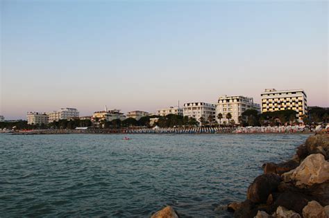 일몰 세레나데 알바니아 Durres의 골렘 해변과 아드리아 해 캡처 0명에 대한 스톡 사진 및 기타 이미지 0명 관광