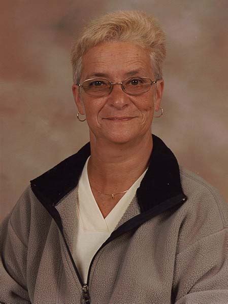 Mme Constance Brais Cusson Jj Cardinal Résidence Funéraire Funeral Home