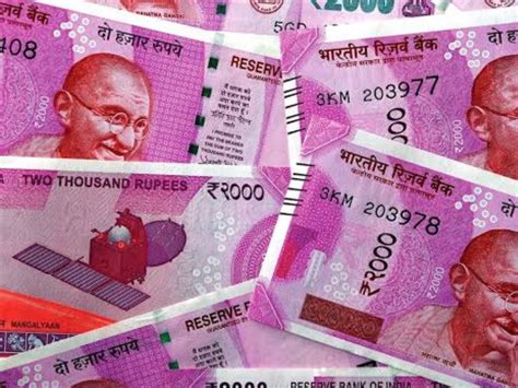 RBI Withdraws Rs Banknotes From Circulation Public Can Exchange Notes Know Dates