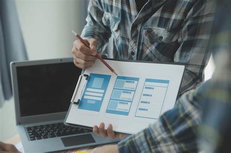 Premium Photo Website Designer Creative Planning Application Development Draft Sketch Drawing