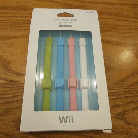 Wiiリモコン専用ストラップ 4色セット メルカリ