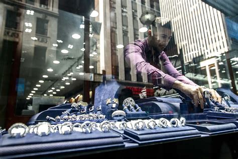 Exploring The New York Diamond District