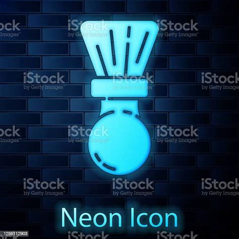 Ikon Sikat Cukur Neon Bersinar Terisolasi Pada Latar Belakang Dinding