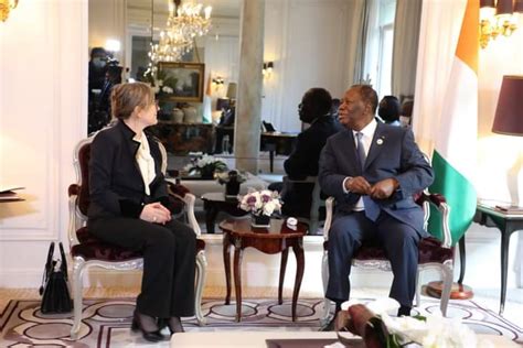 Tunisie Najla Bouden s entretient avec le Président de la Côte d