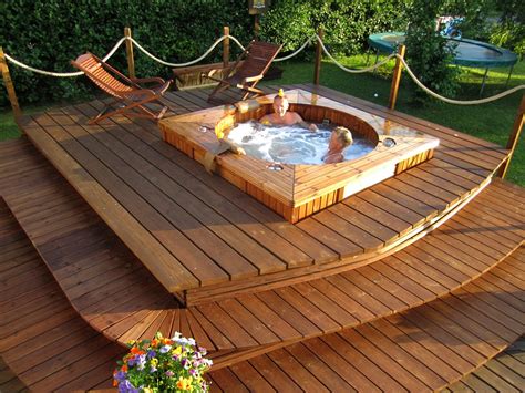SYSTÈME DE BAIN À REMOUS SpaDealers