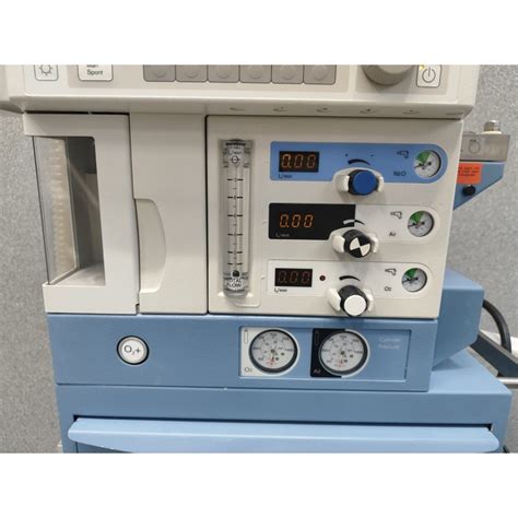 Drager Tiro 2008 Anesthesia Machine