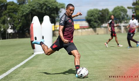 Athletico Paranaense Site Oficial Sexta Feira Dos Aspirantes Foi