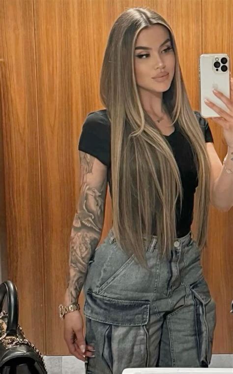 Pin By нася 𝜗𝜚 On луки And Outfits Perfect Blonde Hair Ash Blonde Hair