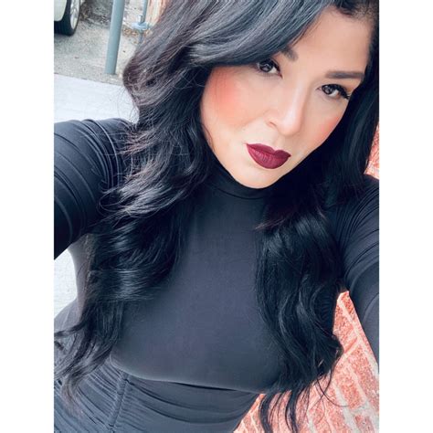 Melissa Guzmans Instagram Twitter And Facebook On Idcrawl