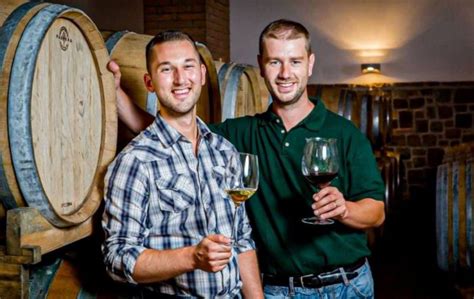 Giusy Chebeir Su Linkedin I 2 Fratelli Che Innovano La Cantina Del Nonno Sui Colli Orientali Del