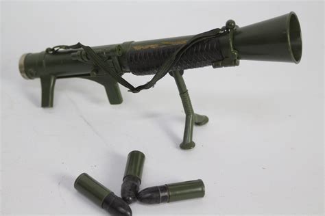 Tommy Gunn Toy Detectives