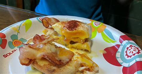 There Is Nothing Wrong With Bacon Eggs Benedict On Paper Plates