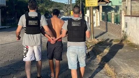 Homem Que Matou E Estuprou Duas Adolescentes é Capturado Em Gaspar