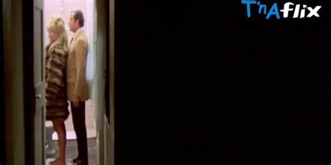 Silvia Dionisio Butt Breasts Scene In Il Commissario Pepe