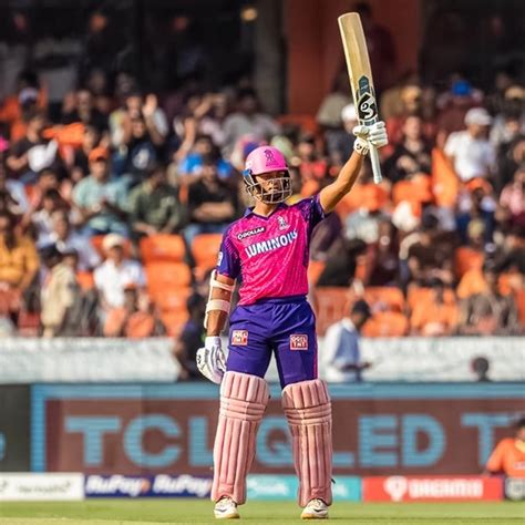यशस्वी जायसवाल ने Ipl में रचा इतिहास 13 गेंदों पर जड़े 50 रन राजस्थान