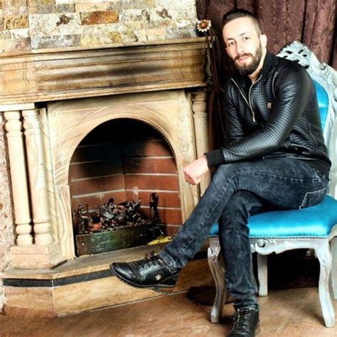 دانلود آهنگ ناصر عباسی بهار هوایی دا با کیفیت عالی و پخش آنلاین