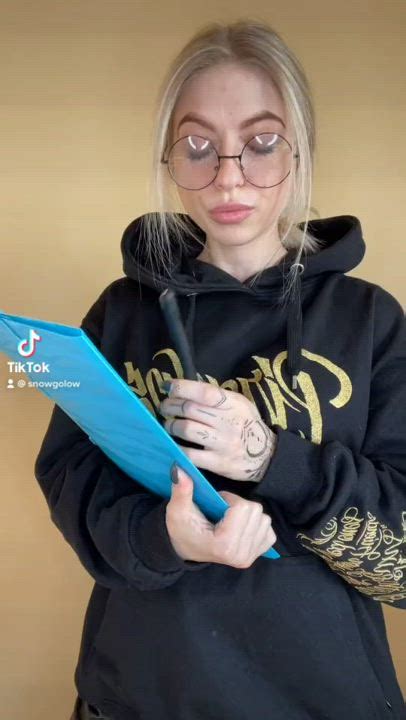 Snow Anna Thiskindasnow OnlyFans Bite Porn Video Clip 19030
