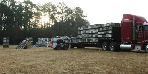 Migratory Management Of Stressed Out Honey Bees The Urban Bee Lab