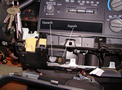 Turn Signals Don T Work But Hazards Do At Linda White Blog