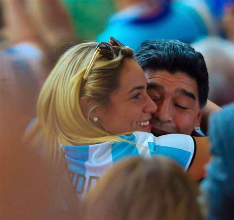 La Celebración De Rocío Oliva Desde Qatar Remera Piluso Y El Recuerdo De Diego Maradona